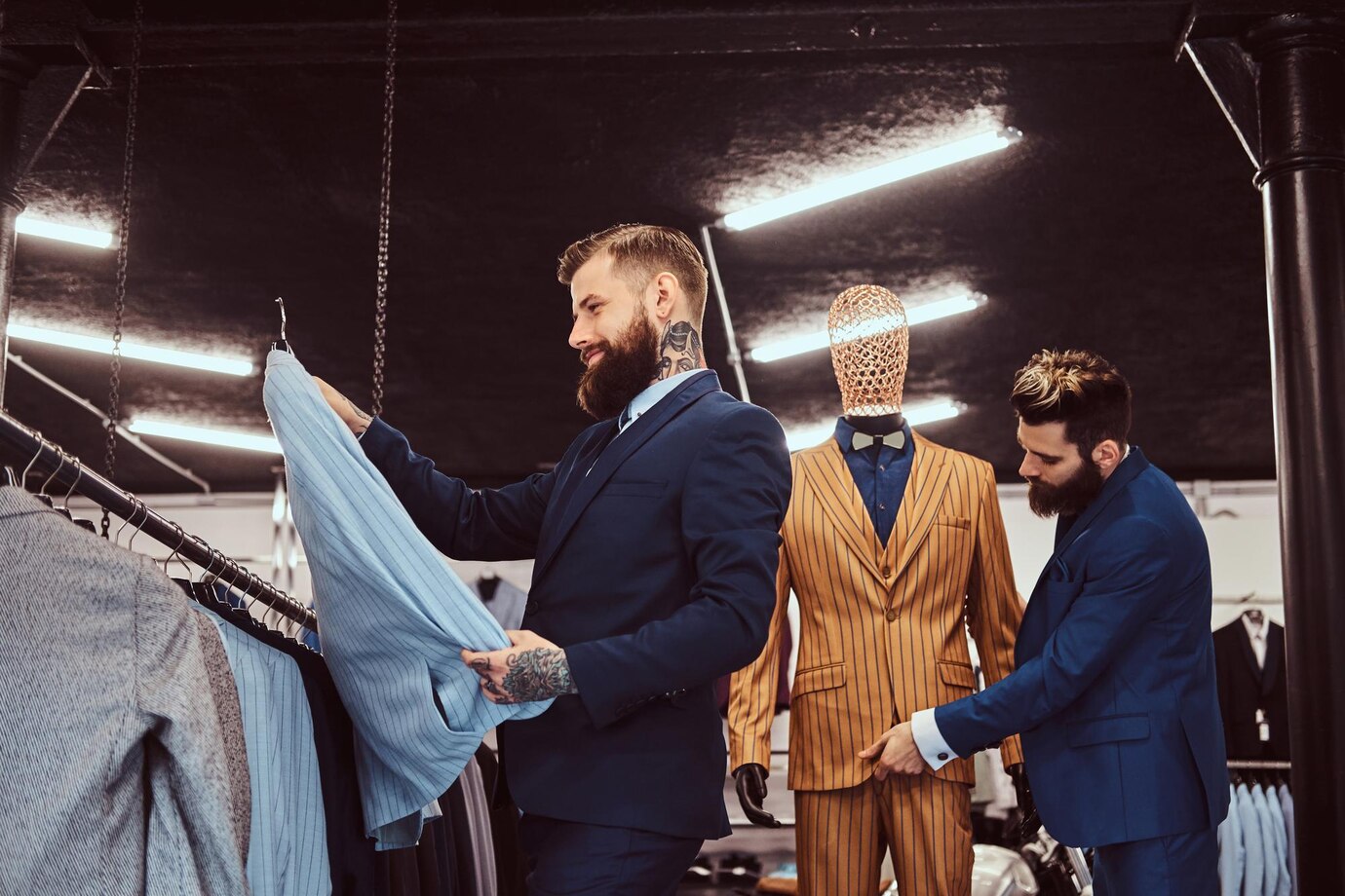 Premium Mens Tailoring Dubai for Perfectly Tailored Suits